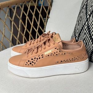 Puma | Shoes | Deep Tan Puma Platform Sneakers | Poshmark